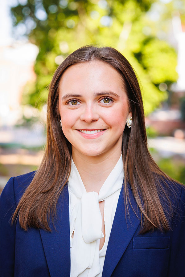 Student Profile: Anna Claire Carter | Ole Miss